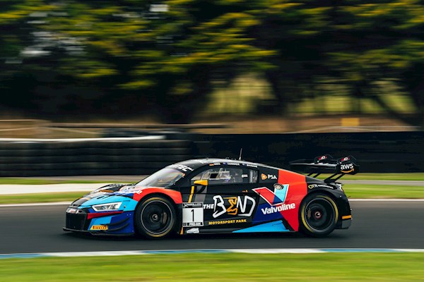 Audi dominates GT opener | Audi Magazine Australia